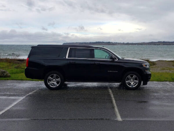 Vehicles | Bellingham | Seattle | Vancouver | Evergreen Town Car